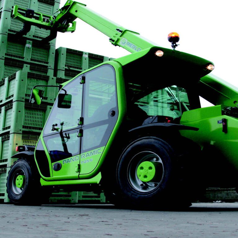 Merlo P25.6 2.5T 6M Diesel Telehandler – Nash Plant Group